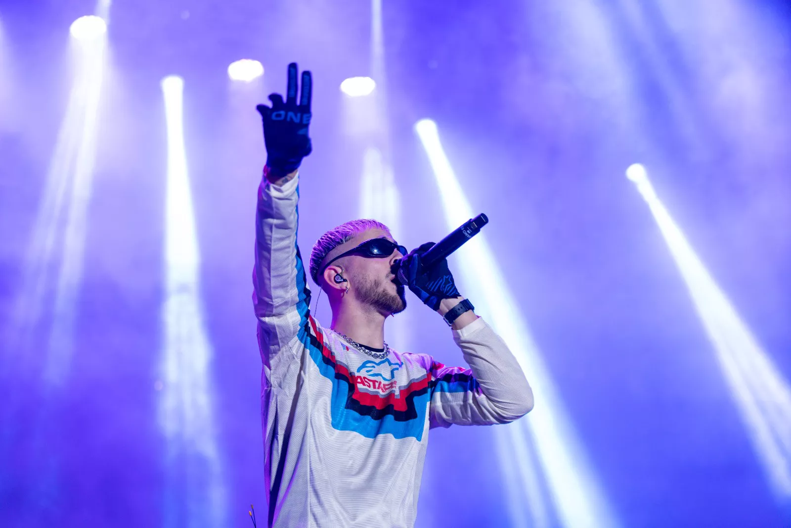 Rei hizo temblar a Ushuaia con su actuación en el Festival "Tierra Grande"