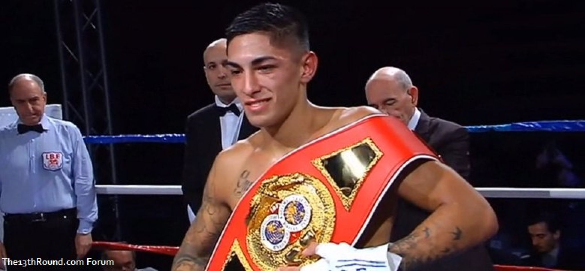 Argentina tiene un nuevo campeon del mundo en Boxeo