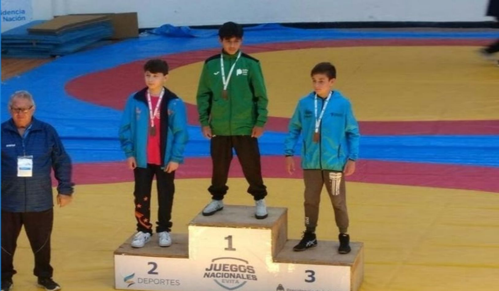 El luchador fueguino Máximo Miranda ganó la medalla de plata