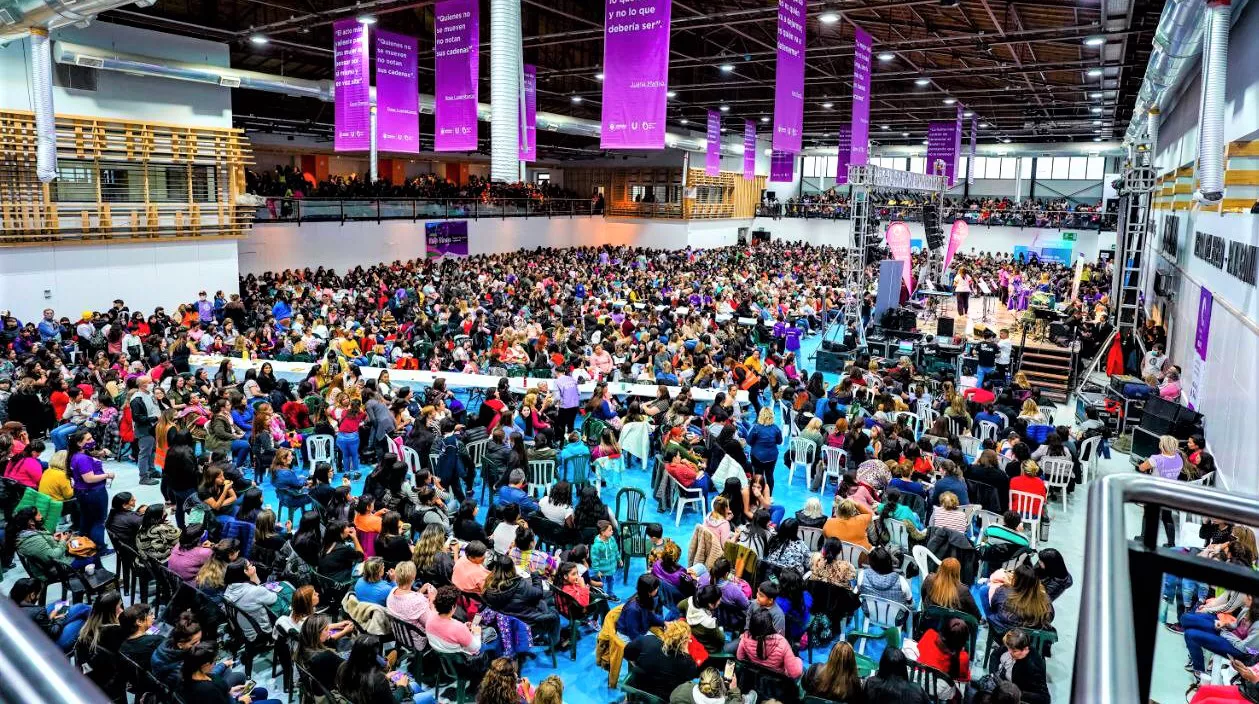 Exitoso Mate bingo para homenajear a las mujeres